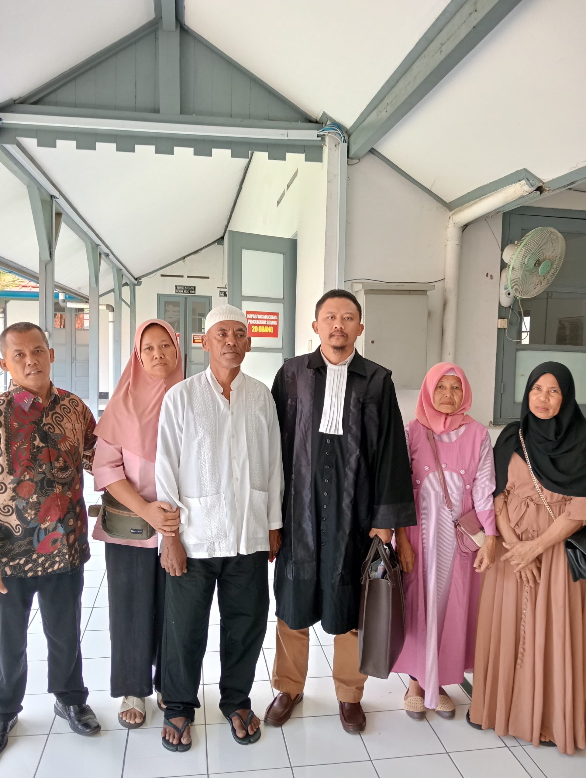 Hakim PN Surakarta Dilaporkan Ke KY, Terkait Dugaan Menganulir Putusan Mahkamah Konstitusi ...